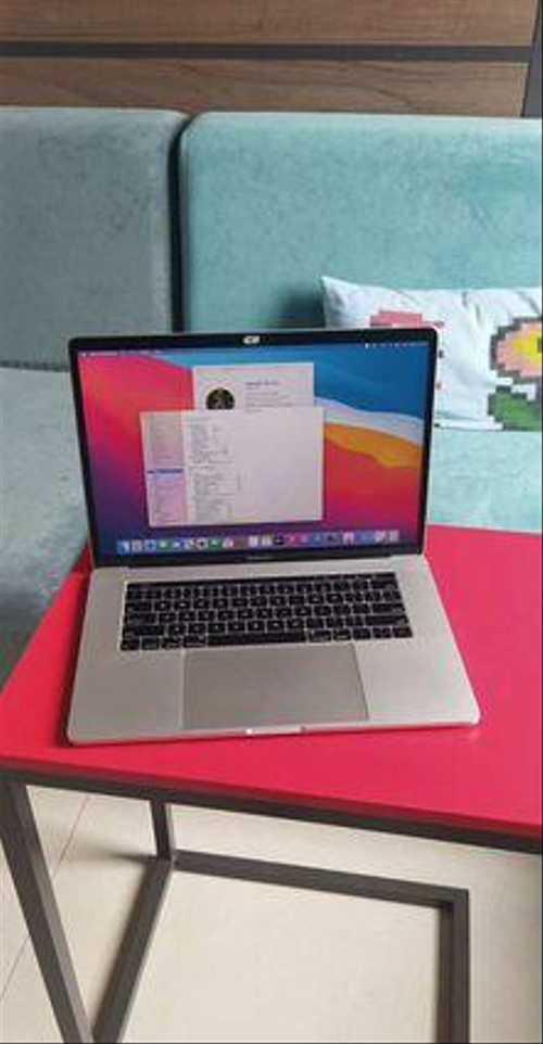 MacBook Pro 15 2018 16/256Gb