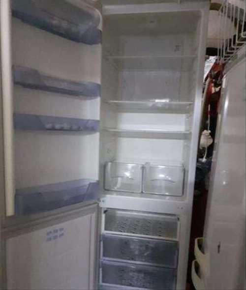 Холодильник Бирюса двухкомпрессорный