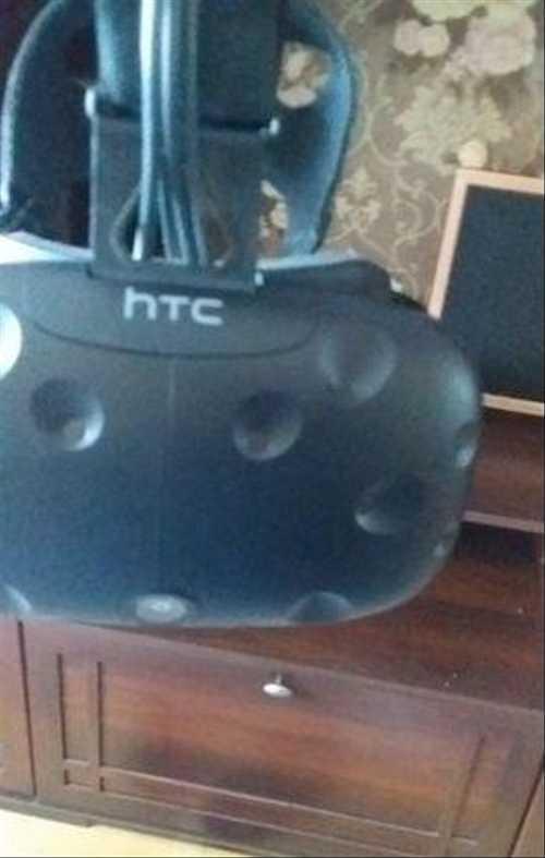 Очки виртуальной реальности HTC vive