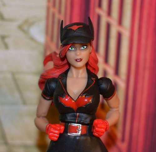Batwoman By Ant Lucia по авторским комиксам DC