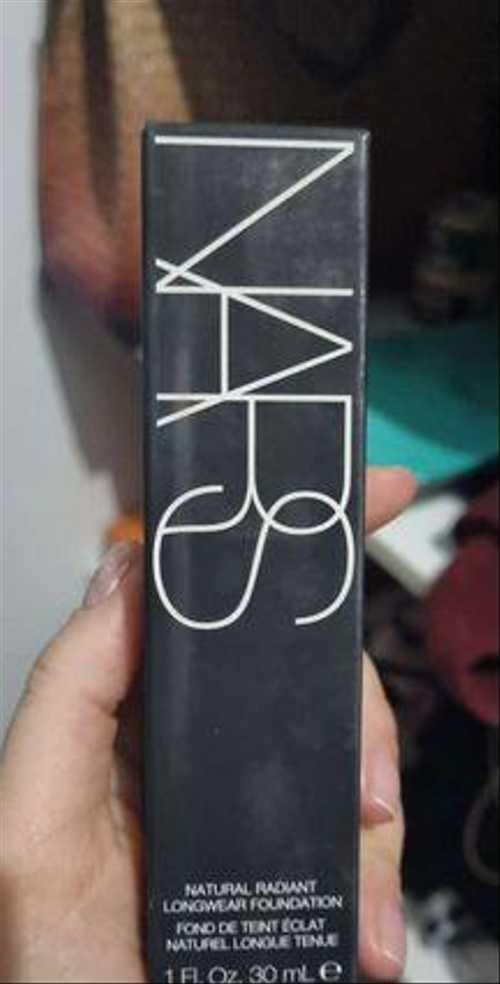 Тональный крем nars