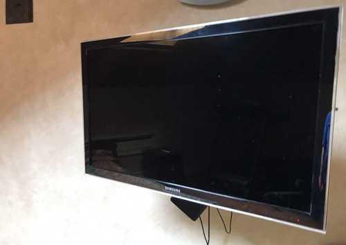 Телевизор Samsung 32’’ (81 см) UE32D5000PW