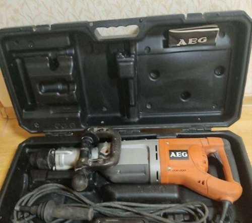 Перфоратор AEG PN 11 E