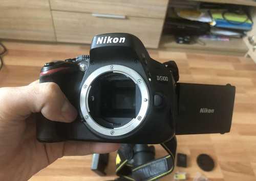 Зеркальный фотоаппарат Nicon d 5100