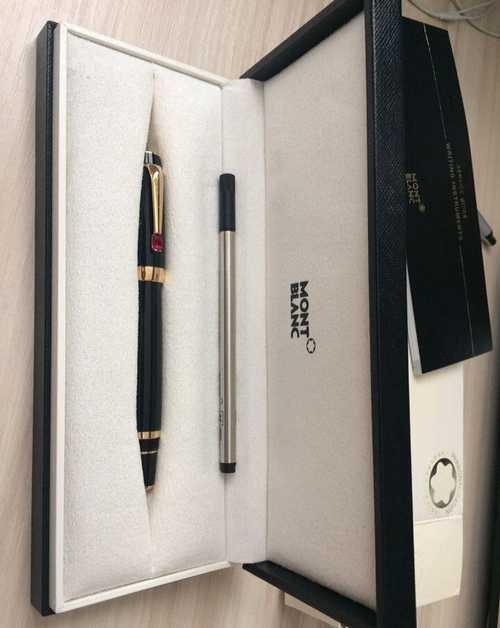 Ручка Montblanc с рубином