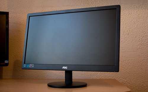 Монитор 19,5" AOC e2070sw Новый