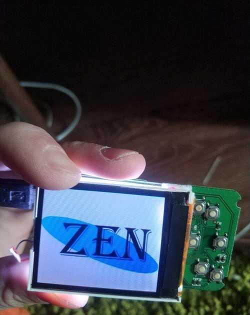MP3 плеер ZEN 2gb
