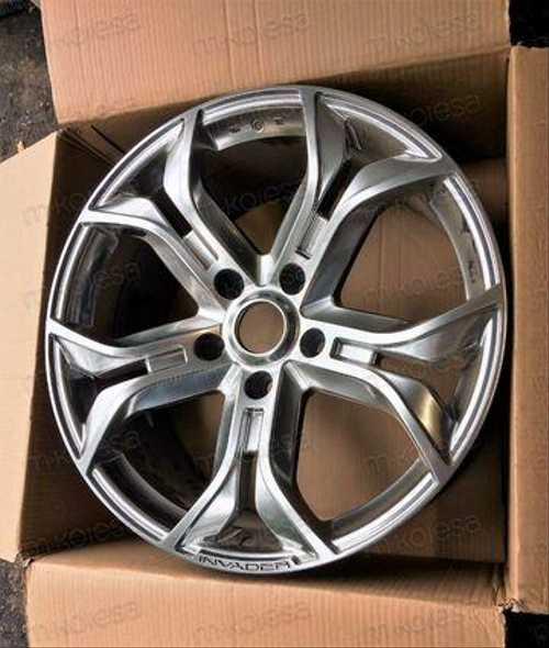 Новые диски Invаder Toyотa LC200 Lexus LX R22