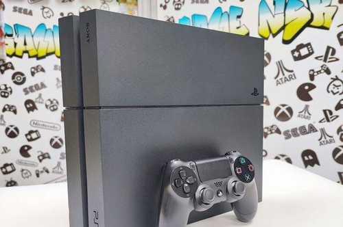 PlayStation 4 FAT 1208A 500Gb Б/У