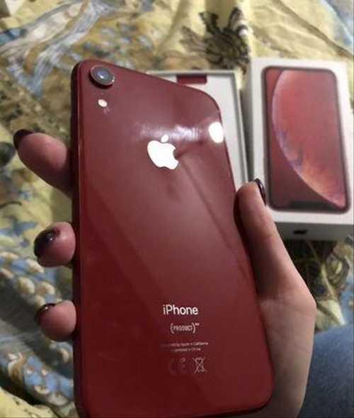 Продам iPhone XR red 64