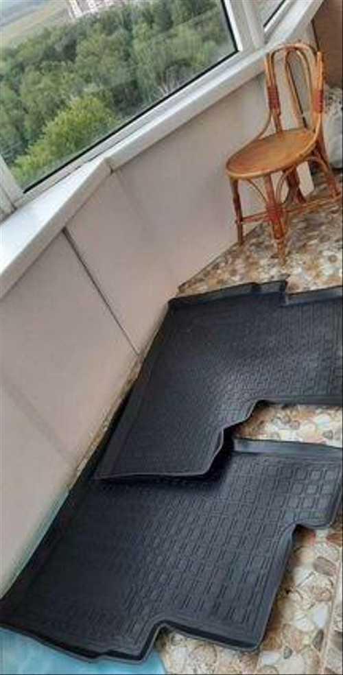 Резиновые коврики в салон KIA sorento prime
