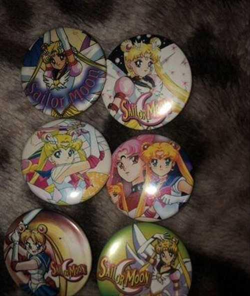 Значки сейлор мун sailor moon