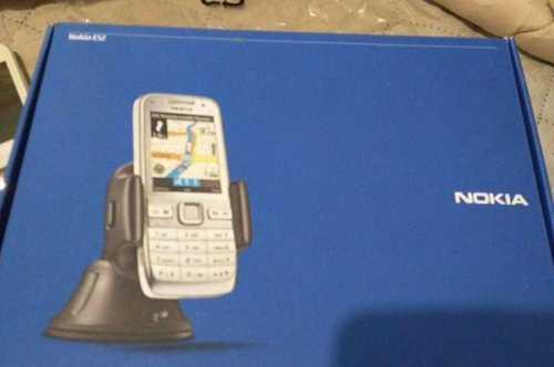 Телефон Nokia Е52
