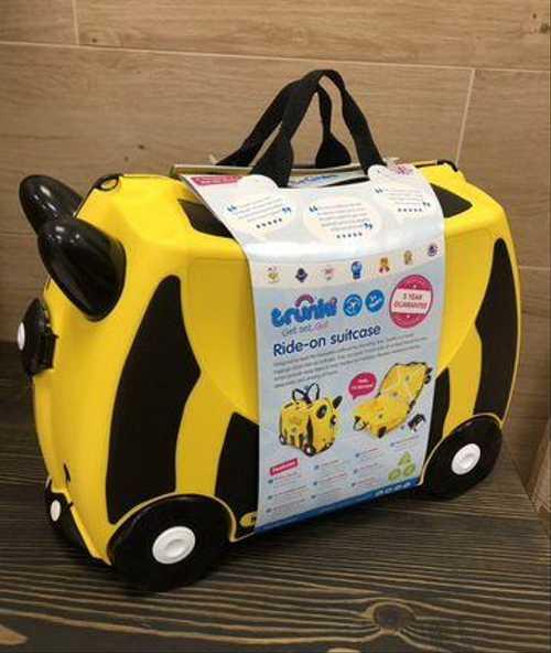 Детский чемодан trunki новый