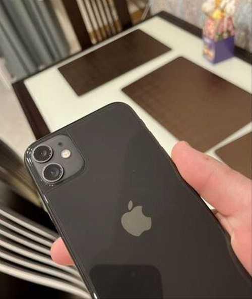 Телефон iPhone 11 128 Gb