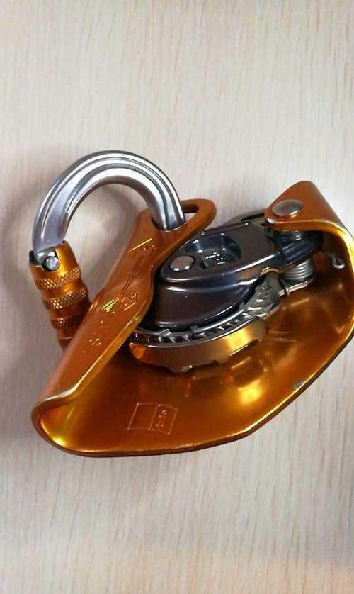 Petzl Asap страховочное устройство