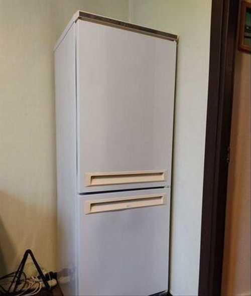 Холодильник Стинол 101