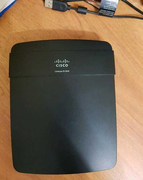 WiFi роутер Cisco Linksys E1200