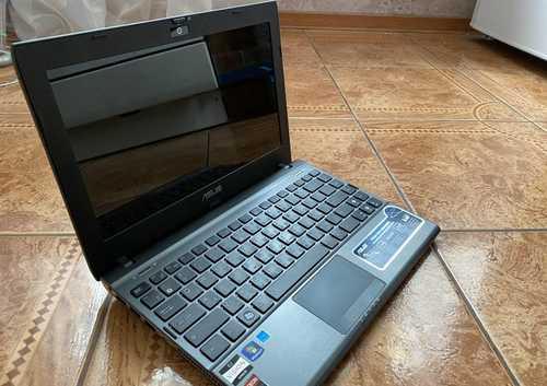 Asus 1225b