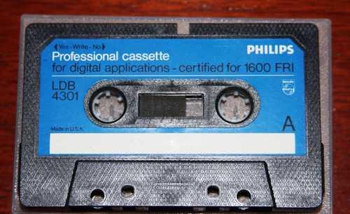 Кассеты филипс. Аудиокассеты Philips Ferro c 60 - normal. Аудиокассета Philips fx60. Компакт кассеты Philips. Philips кассеты 60.