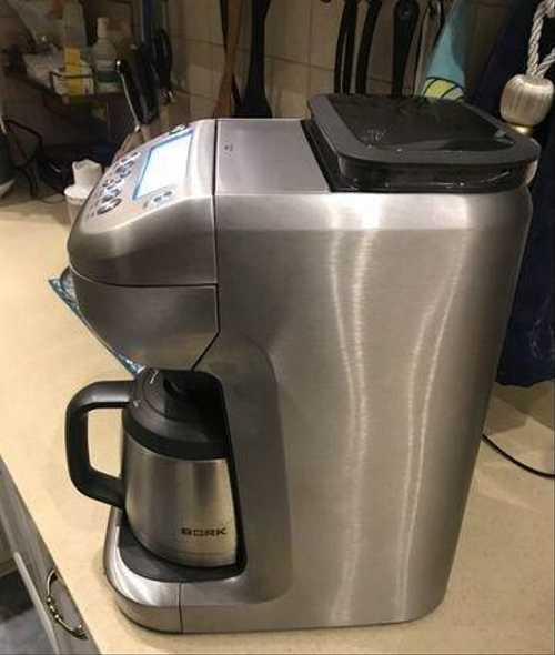 Кофемашина Bork C600