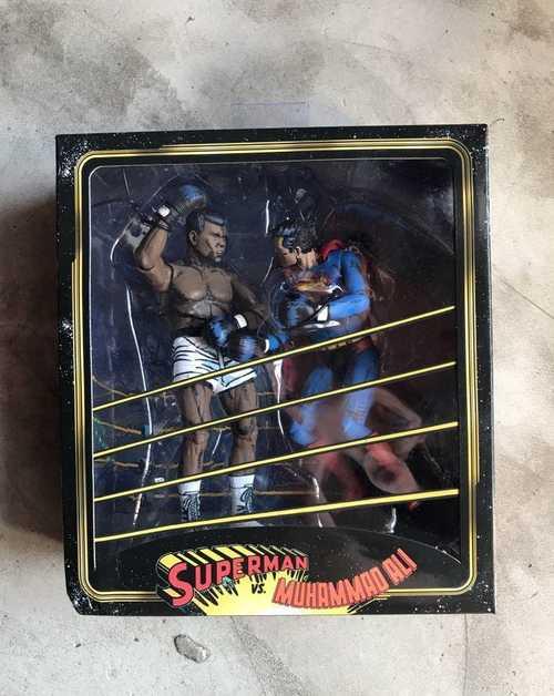 Neca vinil toys Superman vs. Muhammad Ali