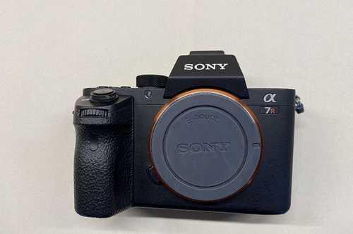 Sony Alpha A7R II Body