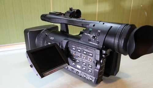 Видеокамера профессиональная Panasonic AG-HMC154