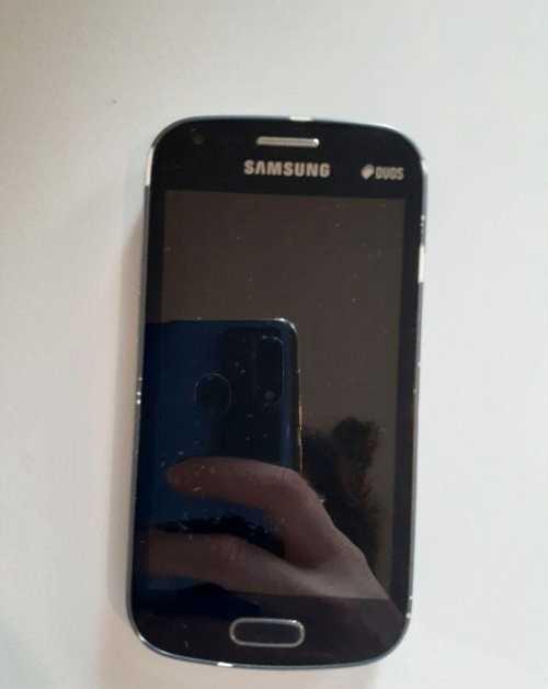 Смартфон SAMSUNG Galaxy S Duos GT-S7562