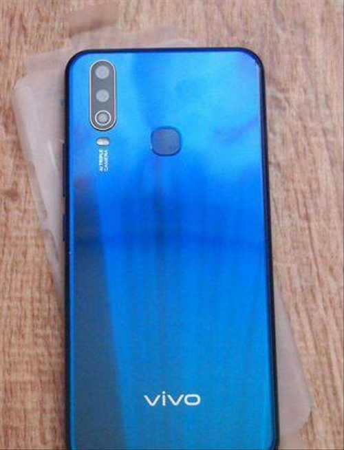 Телефон vivo y12