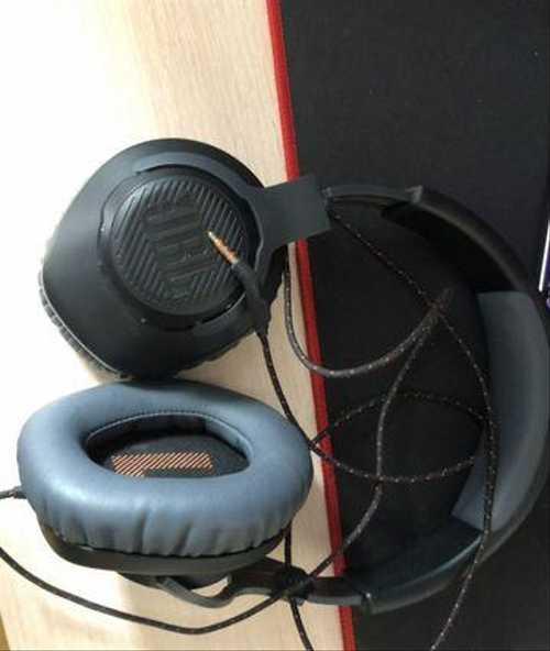 Наушники JBL Quantum 100