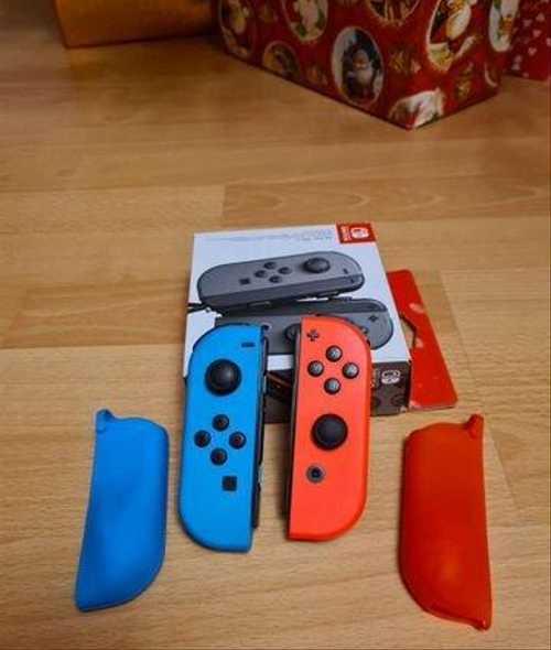 Joy con (красно-синие), чехлы, накладки nintendo s