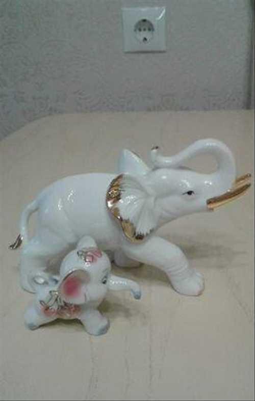 Продам фигурки слонов из фарфора