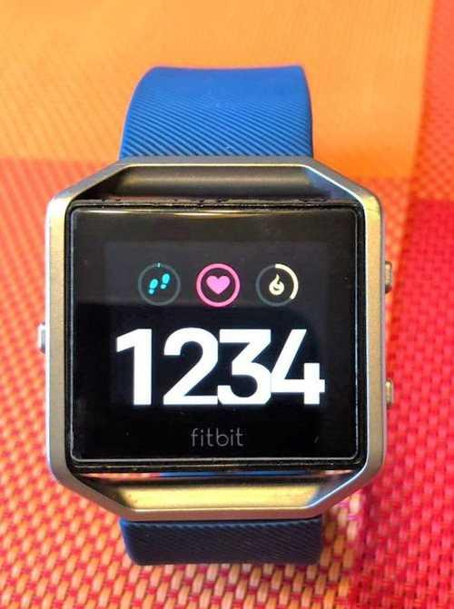 Умные часы FitBit Blaze