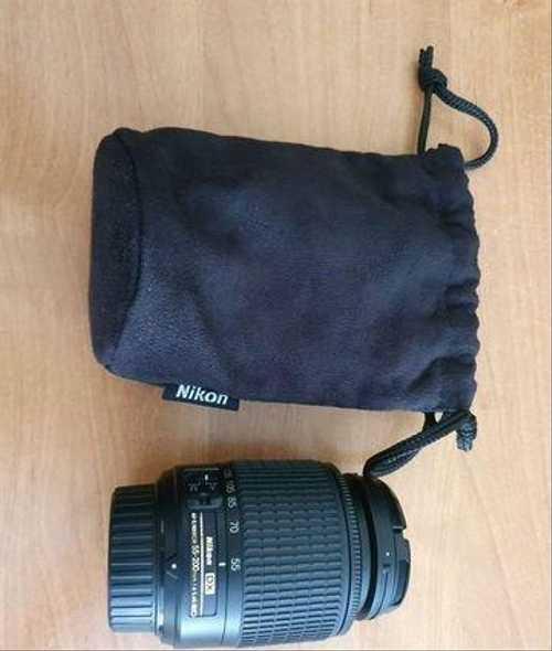 Объектив Nikon 55 200 с чехлом