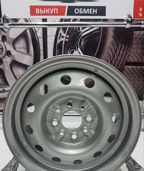 Штампованные диски R13 Accuride 2108 серебро