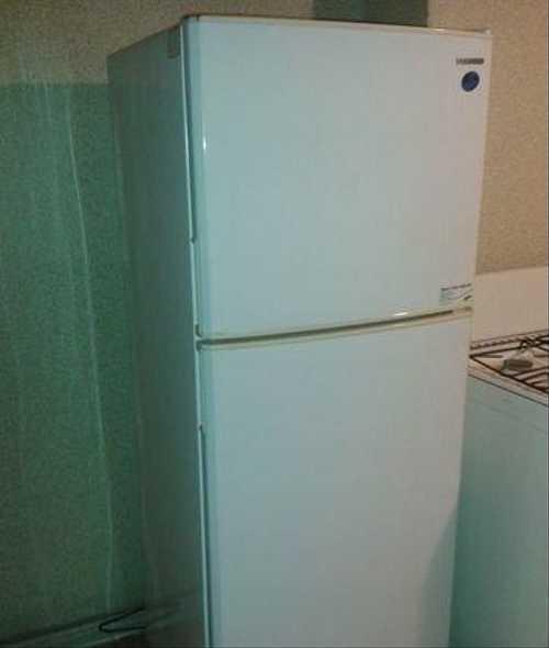 Холодильник Самсунг samsung RT-30 gcsw2 п/новый