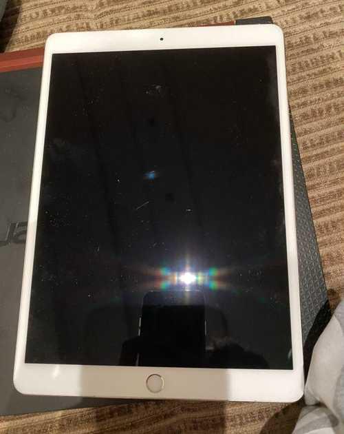iPad Pro 10.5