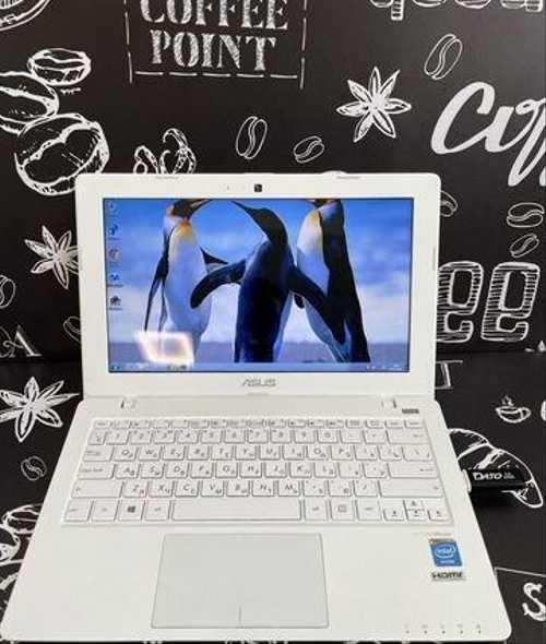 Asus X200M Надежный компактный ноутбук