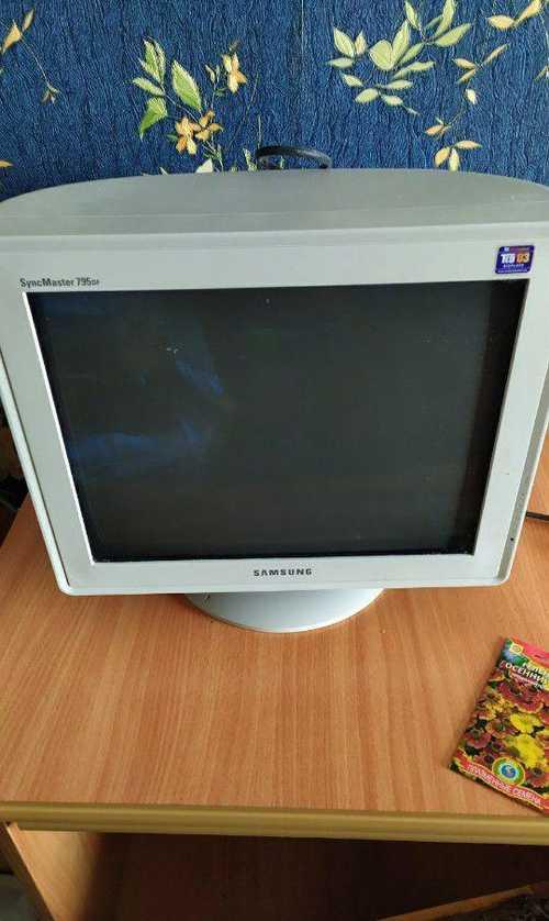Монитор SAMSUNG SyncMaster 795DF