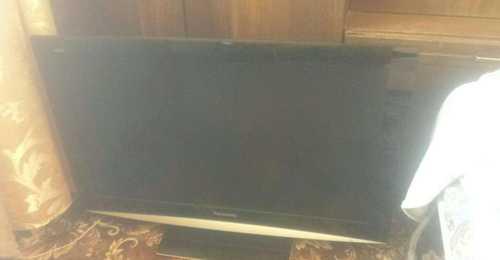 Большой телевизор 95 см (3 hdmi) для дачи