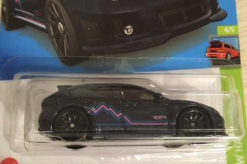 Коллекционная модель subaru wrx sti hot wheels