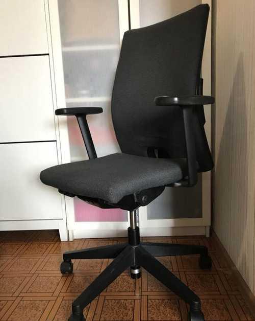 Офисное кресло Haworth 39 comforto