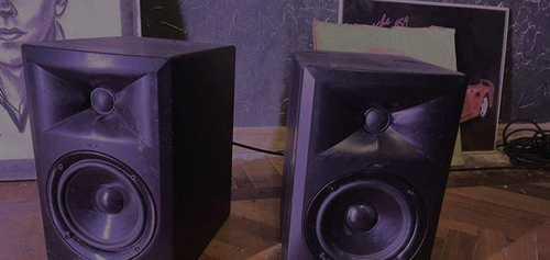 Колонки JBL lsr305 (пара)