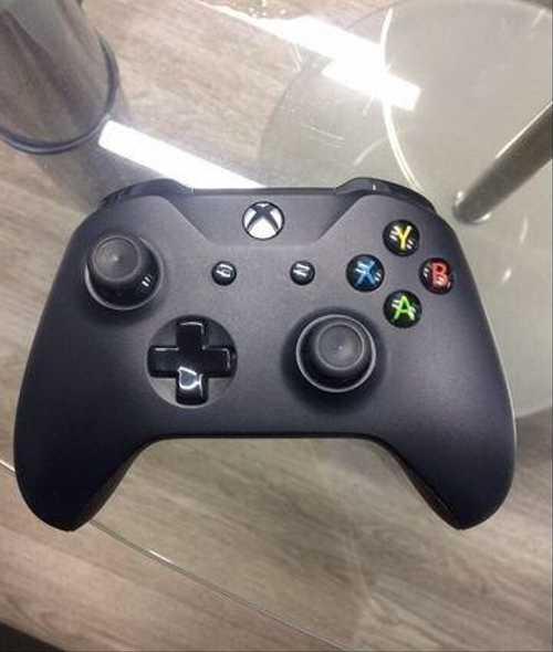 Xbox One беспроводной геймпад цвет чёрный