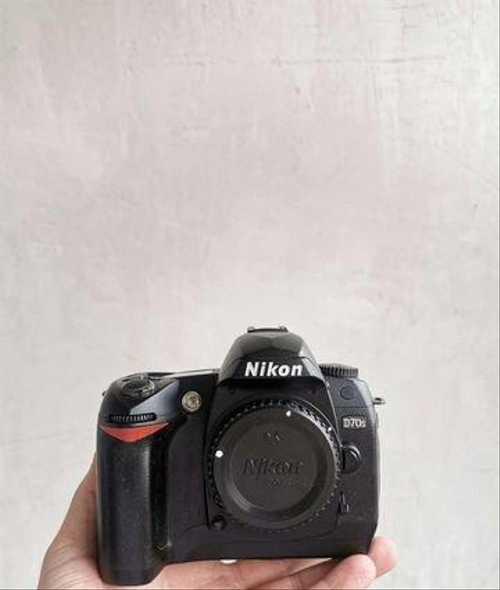 Nikon D70S Body, пробег 29 тысяч