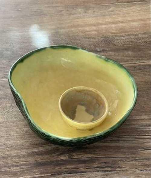 Тарелка в форме авокадо / боул Tiki Bowl
