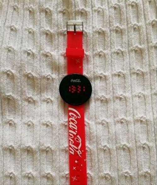 Часы кок. Часы Coca Cola наручные. Clever kola.