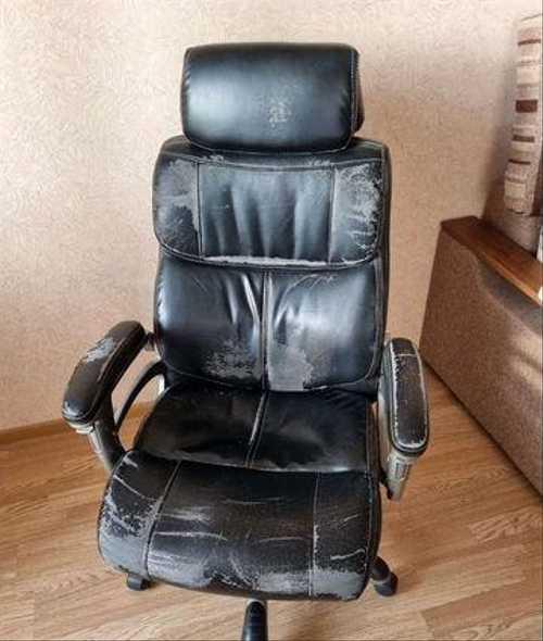 Кожанное кресло Chairman