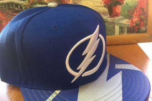 Бейсболка кепка NHL Tampa Bay Lightning Snapbackно